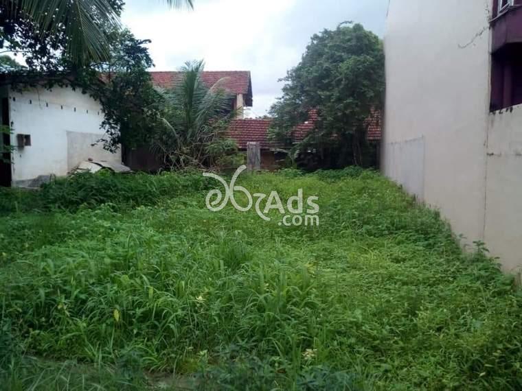 Super Land at Homagama junction in Homagama