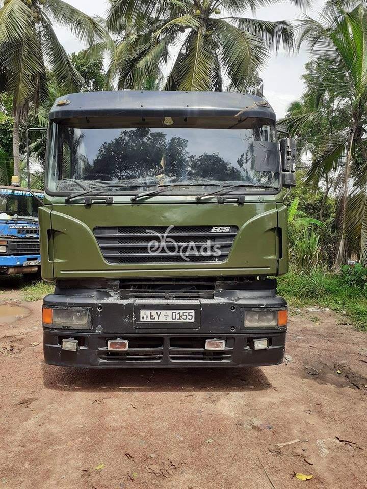ERF ECS Prime Mover 10 Wheel in Colombo