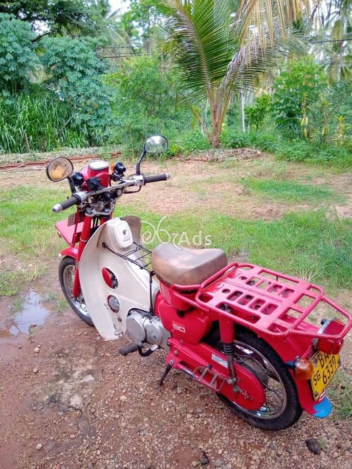 Honda Md 90 Motorbike in Kegalle