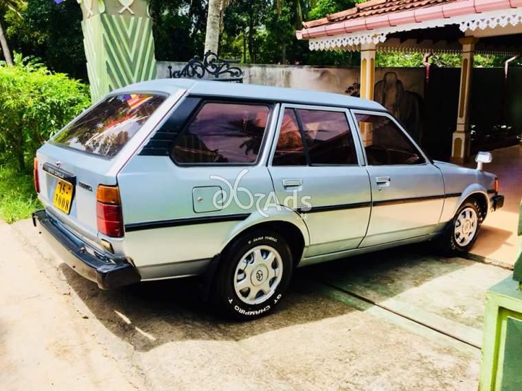 Toyota Corolla DX Wagon KE72 in Minuwangoda