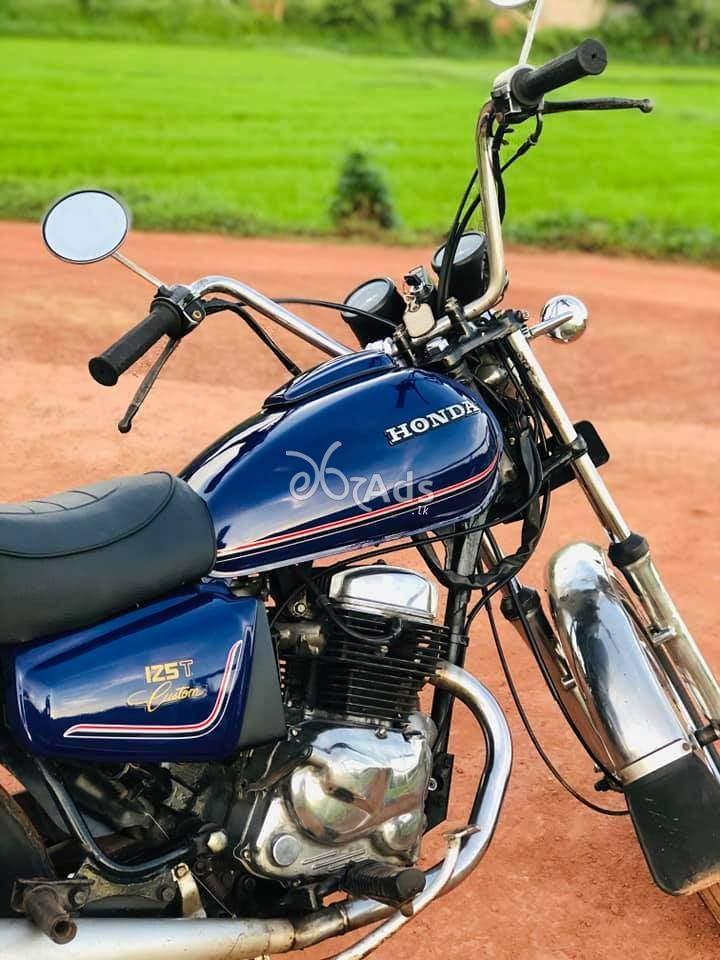 Honda CM125 custom bike for sale in Urapola